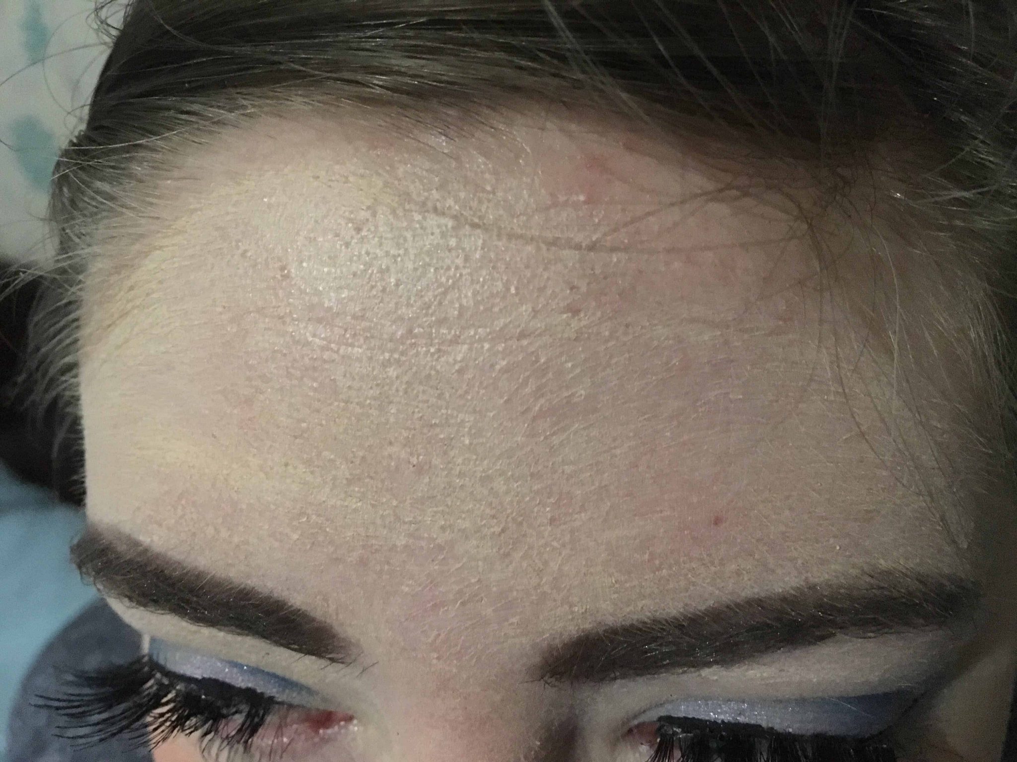 Why Does My Makeup Look Patchy? (Quick Fix) - Blushastic
