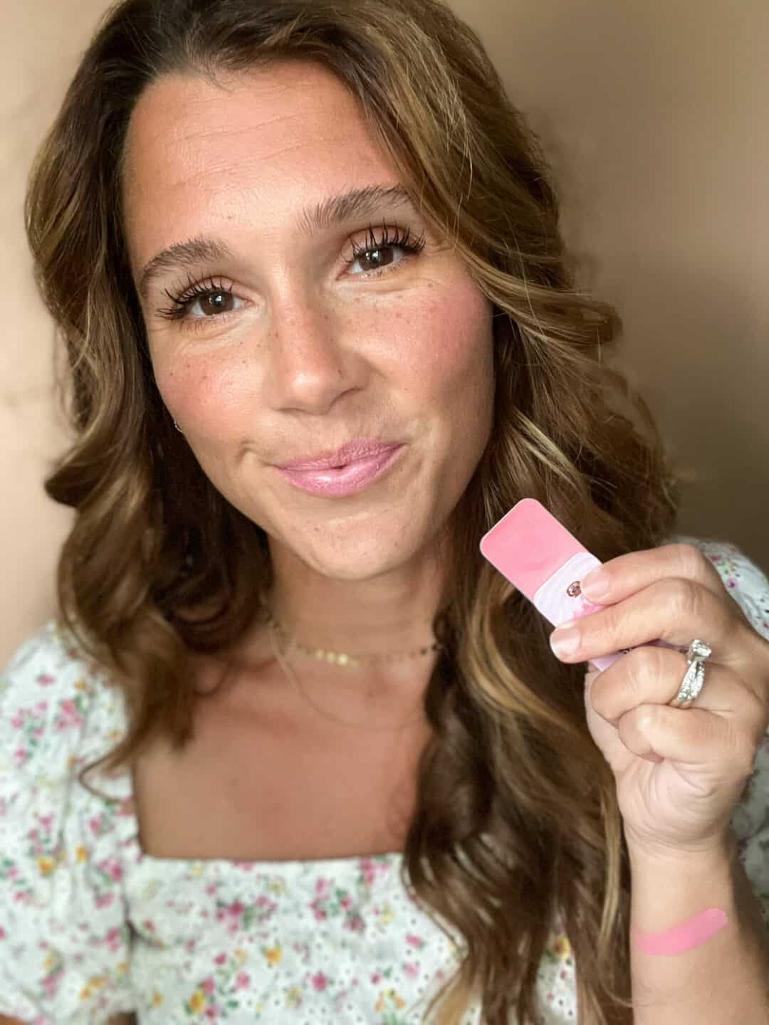 Seint Makeup Reviews | True to Its Claims? - Blushastic