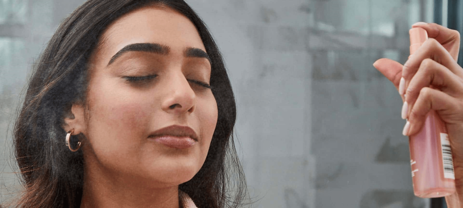 Why Is My Makeup Separating On My Face? | 6 Common Mistakes to Avoid - Blushastic